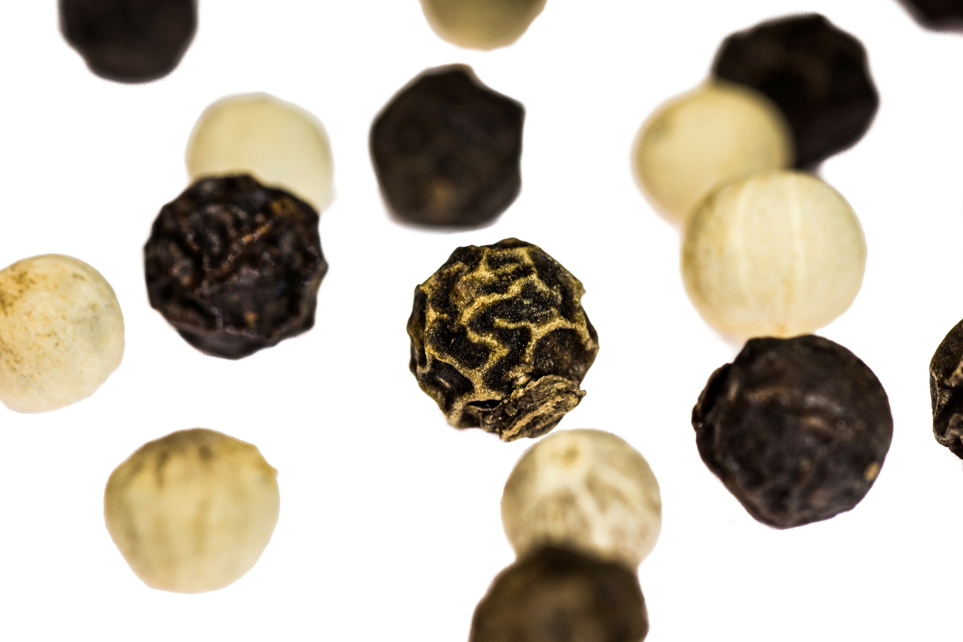 7 Health Benefits Of White Pepper
