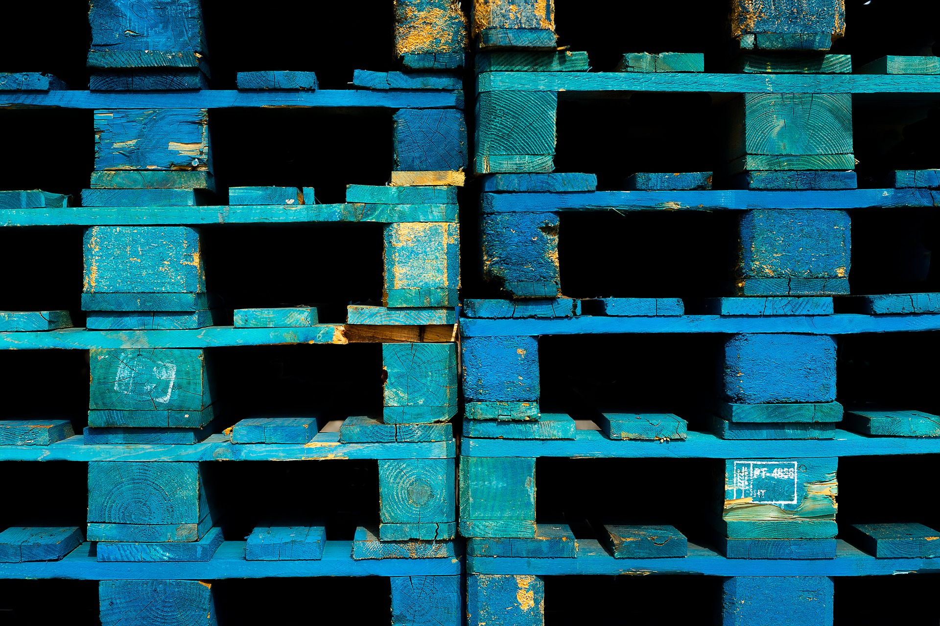 After Shipping, Pallets Pose Big Risk To Public, Cause Many Accidents ...